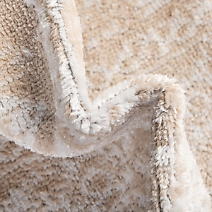 Rugs.com Oxford Collection Rug – 2' 7 x 12' Runner Beige Low Rug Perfect for Hallways, Entryways