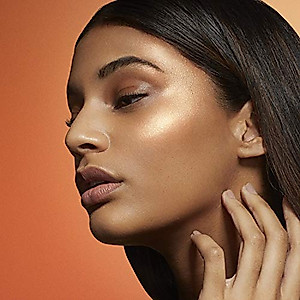 Maybelline Master Chrome Metallic Highlighter Powder, Molten Gold, 1 Count