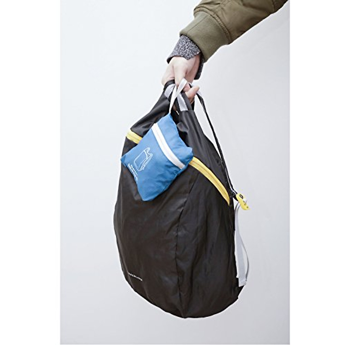 Kikkerland BB05-BK Compact Backpack, Black