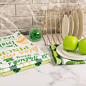 Whaline 4 Pack St Patrick's Day Kitchen Towel Lucky Shamrock Dish Towel Green Plaid Clover Kitchen Hand Drying Tea Towel for Cooking Baking Cleaning Wipes, 18 x 28 Inch