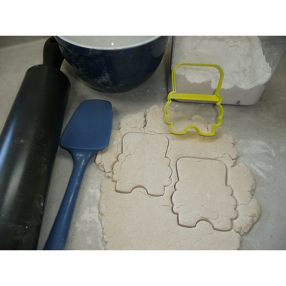SCHOOL BUS OUTLINE FRONT VIEW STUDENT TRANSPORTATION COOKIE CUTTER MADE IN USA PR836