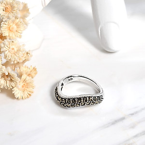 AeraVida Contempo Swirl Iron Marcasite Style Pyrite Embellished .925 Sterling Silver Ring (7)