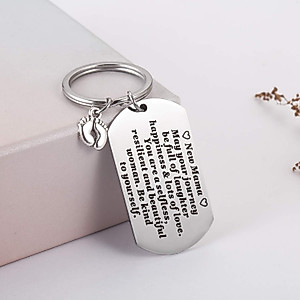 Ralukiia Pregnancy Announcement Gifts for First Time Mom to be New Mama Baby Footprints Keychain for Expecting Mommy Mother Day Baby Shower