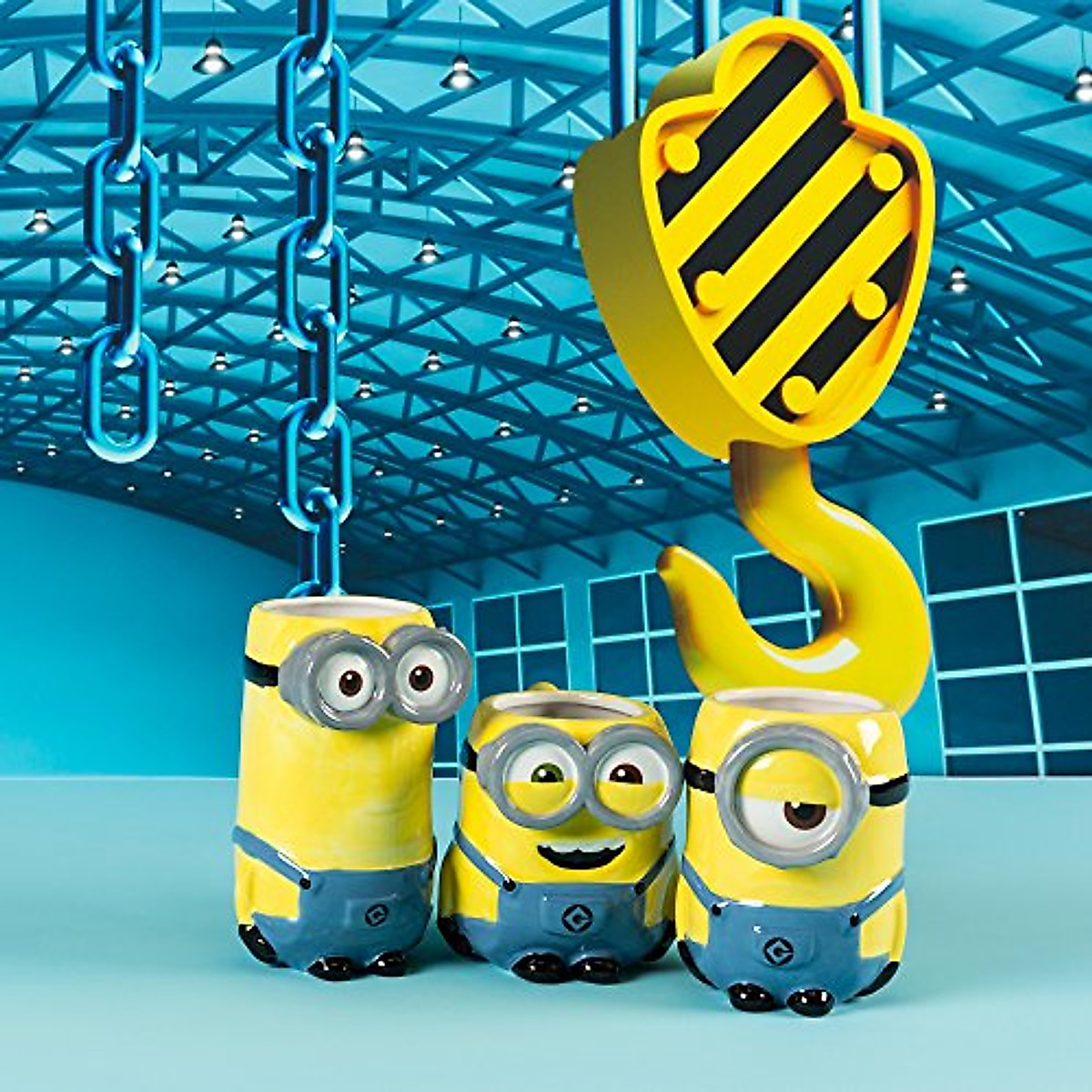 Zak Designs Despicable Me Kevin Minion 3D Sculpted Ceramic Coffee Mug for Hot Drinks, 14 oz