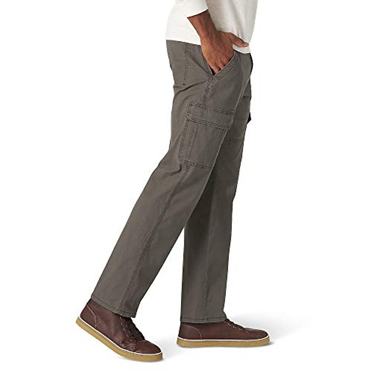 Wrangler Authentics Men's Relaxed Fit Stretch Cargo Pant, Olive Drab, 38W x 32L