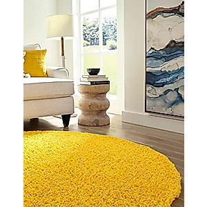 Rugs.com - Über Cozy Solid Shag Collection Rug – 5 Ft Round Tuscan Sun Yellow Shag Rug Perfect for Kitchens, Dining Rooms