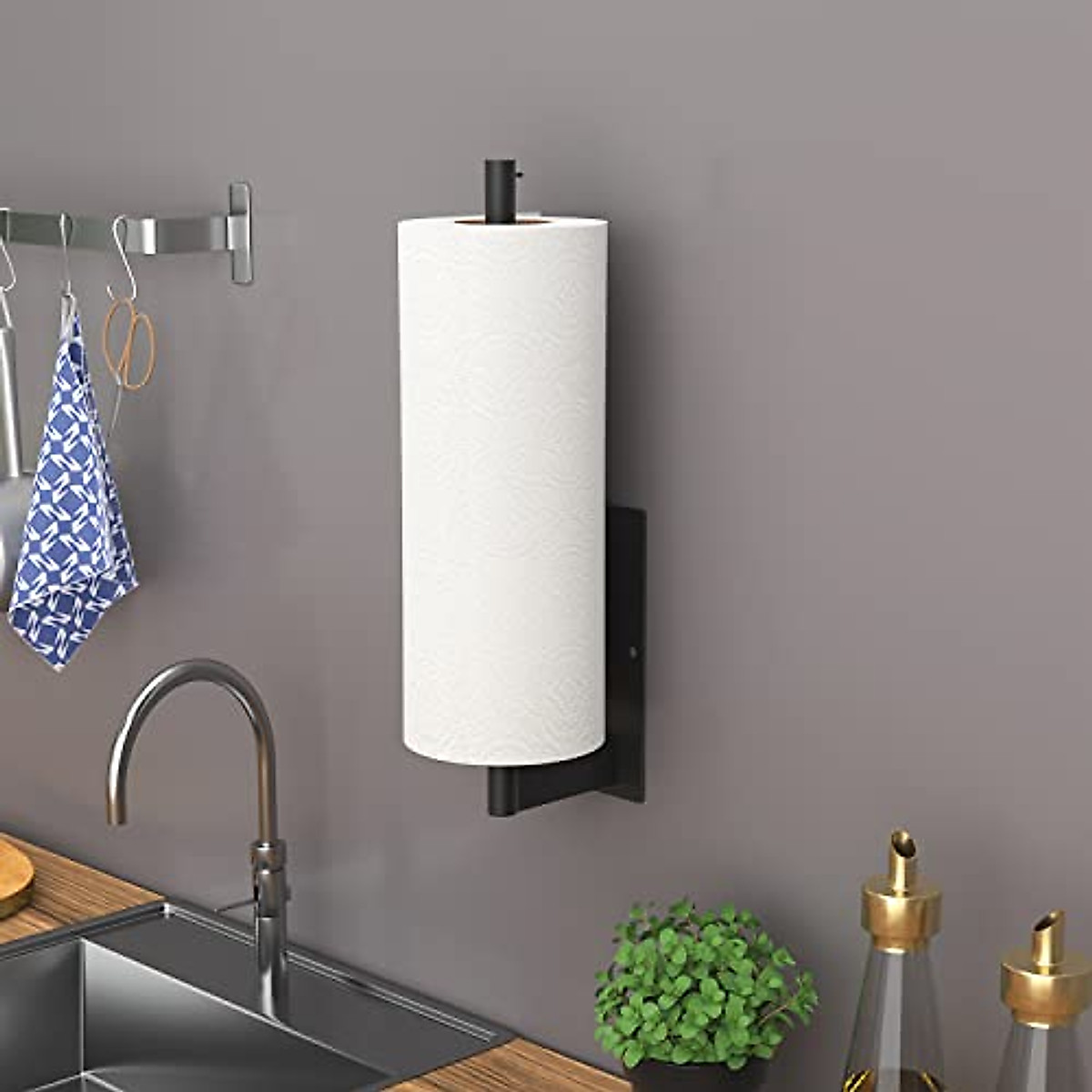 Paper Towel Holder Under Cabinet, Stainless Steel Kitchen Roll Holder Matte Black, Self-Adhesive Kitchen Towel Rack Wall-Mounted, Suitable for Pantry, Kitchen, Bathroom