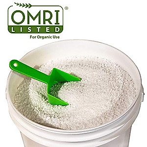 HARRIS Kind Melt Pet Friendly Ice and Snow Melter, Fast Acting 100% Pure Magnesium Chloride Formula with Scoop Included, 15lb