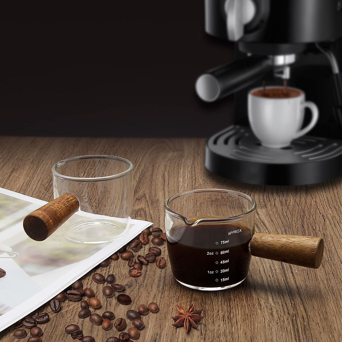 Catcan 2 Packs Single Spout Espresso Shot Glass, 75ML Single Spout Espresso Measuring Cup with Wood Handle, Espresso Glass Carafe Shot Glass Mini Milk Glass Cup for Barista Coffee Carafe Milk