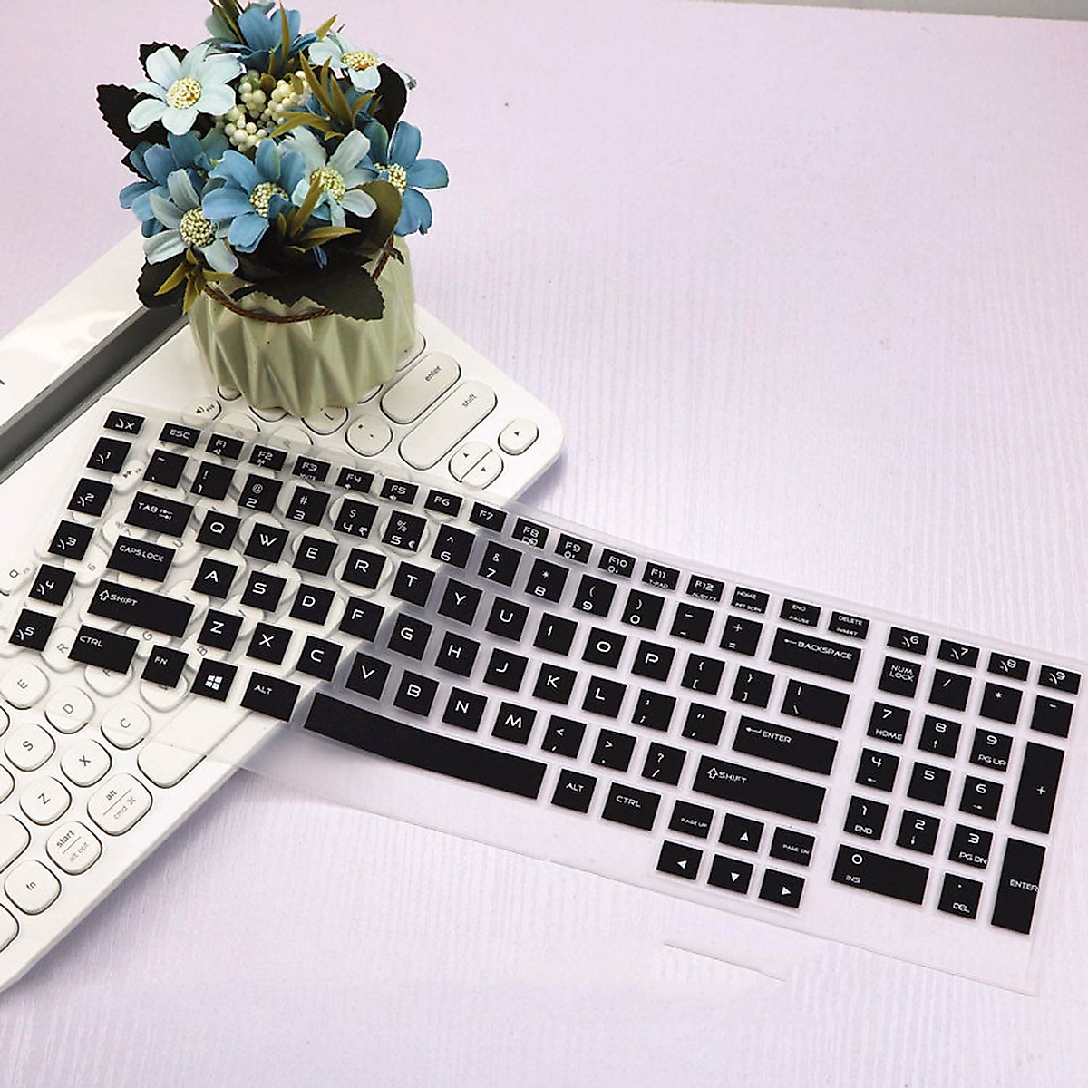 Silicone Keyboard Cover Skin Protector for Dell Alienware AREA-51M AREA-51 17 R3 M17 M15 17r5 15r4 R3 17.3 15.6 Inch Laptop-Gradient Green-