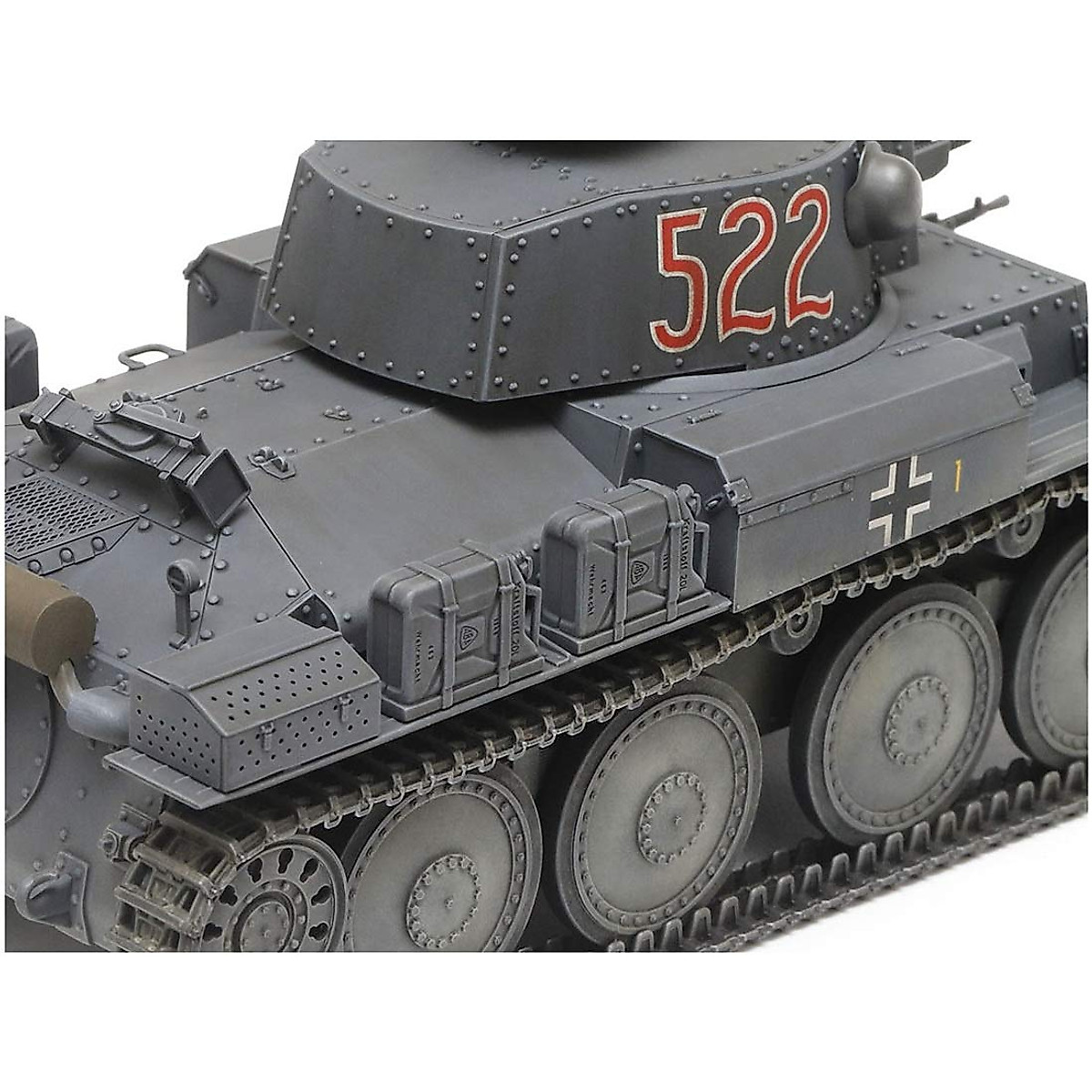 TAMIYA 35369 1/35 German Lt Tank Panzerkampfwagen 38t Ausf E/F