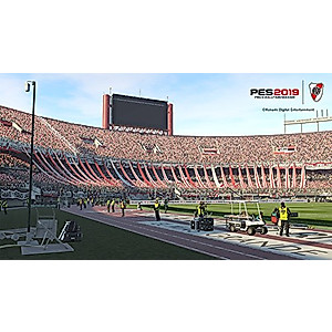 Pro Evolution Soccer 2019 (PS4)