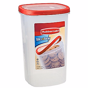 Rubbermaid 1.1 Gallon Plastic Food Canister, 6.4" x 6.4" x 10.4", Clear