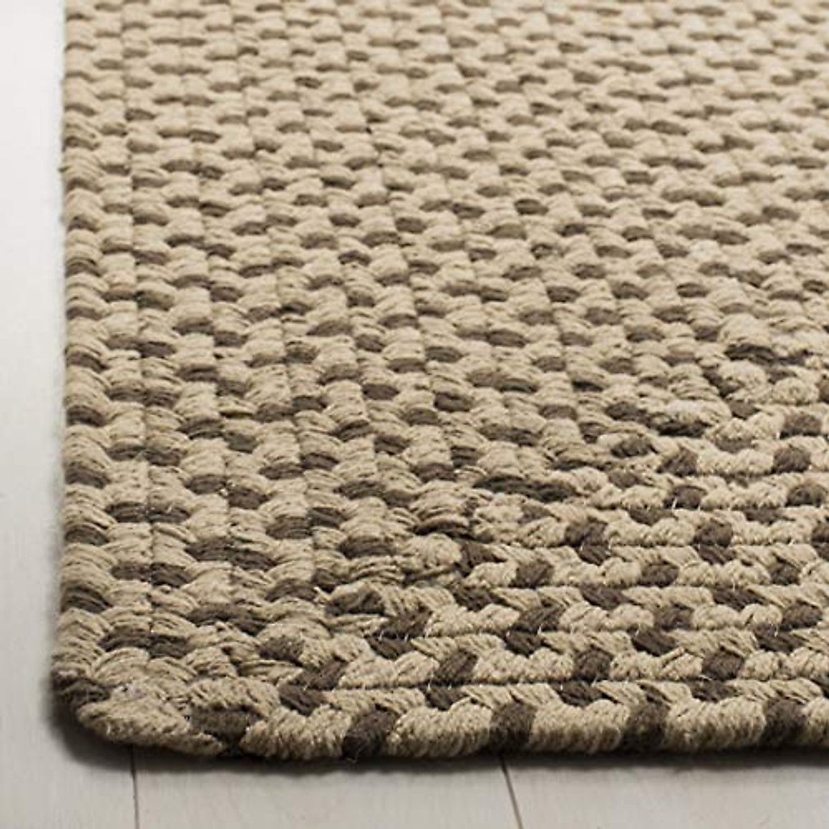 SAFAVIEH Braided Collection 4' x 6' Beige/Brown BRD173A Handmade Country Cottage Reversible Cotton Area Rug