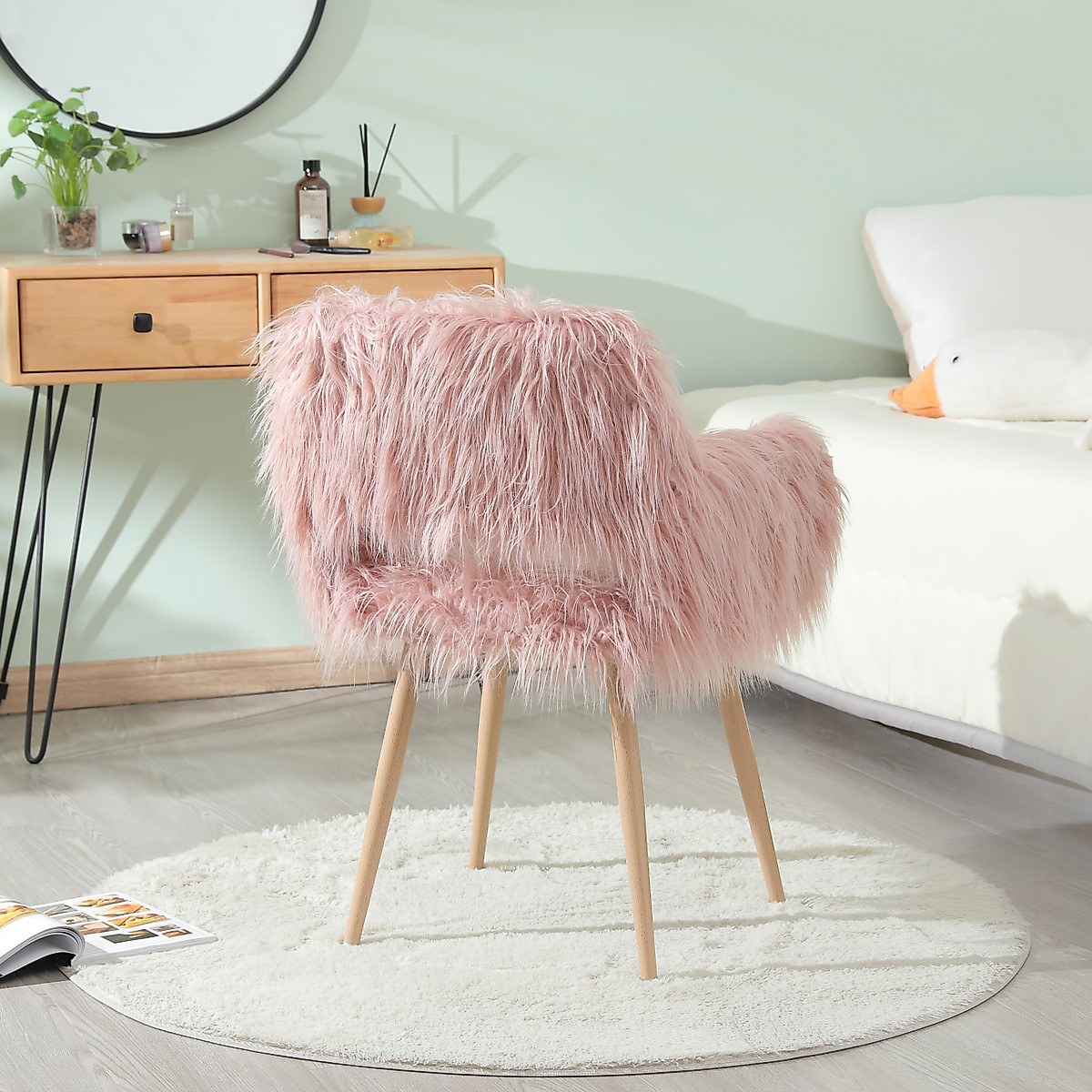 Homfii Cute Faux Fur Fuzzy White Small Makeup Vanity Chairs with Wood-Like Metal Legs Fluffy Furry Office Desk Chairs for Women Kids Teen Girls