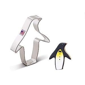 Penguin Cookie Cutter 5"