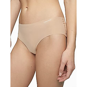 Calvin Klein Women's Invisibles Seamless Hipster Panties, 3 Pack, Light Caramel/Light Caramel/Light Caramel, Small