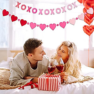 SUNBEAUTY XOXO Heart Garland Banner Valentines Day Decorations Red and Pink Valentines Banner XOXO Banner Heart Garland for Wedding Proposal Engagement Bachelorette Party Decor (XOXO)