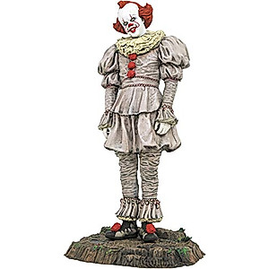 DIAMOND SELECT TOYS It Chapter 2 Gallery Pennywise Swamp PVC Statue