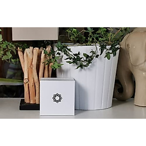 MYND COMPANY Aromatherapy Candle | Scented Candles for Home | 7oz All Natural Soy Wax Ceramic Jar Candles | Weekend Retreat Scented Candle with Gift Box | Mind Company