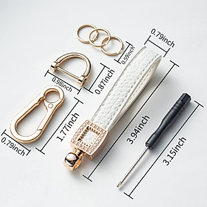 Gematay Microfiber Leather Car Keychain, Universal Car Key Fob Keychain Holder for Men and Women with 3 Keyrings, Anti-lost D-ring and Carabiner Clip, Mint green