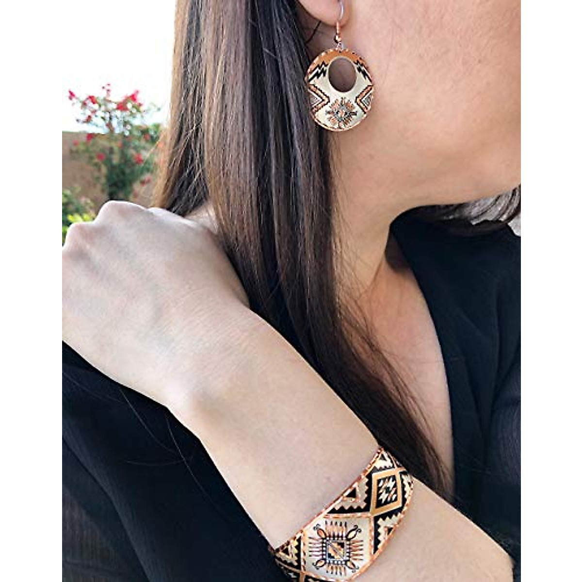 FRONT LINE JEWELRY SW Native American Earrings Copper Hoop Earrings in a Sunburst Design Perfect for Women Who Appreciate Native American Jewelry.