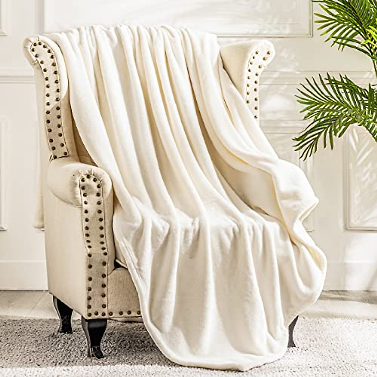 RECYCO Fleece Blanket for Bed, Thick Fuzzy Warm Soft Large Blankets King Size, Ivory White, 108"x90"