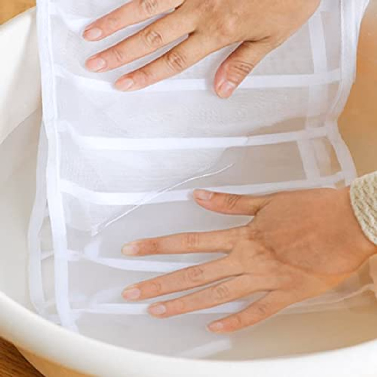 JUNYY Portable Compartment Foldable Clothes Drawer Mesh Separation Storage Box Portable Wardrobe Sock Underwear Divider Organizer(White, Leggings 7 Grid)