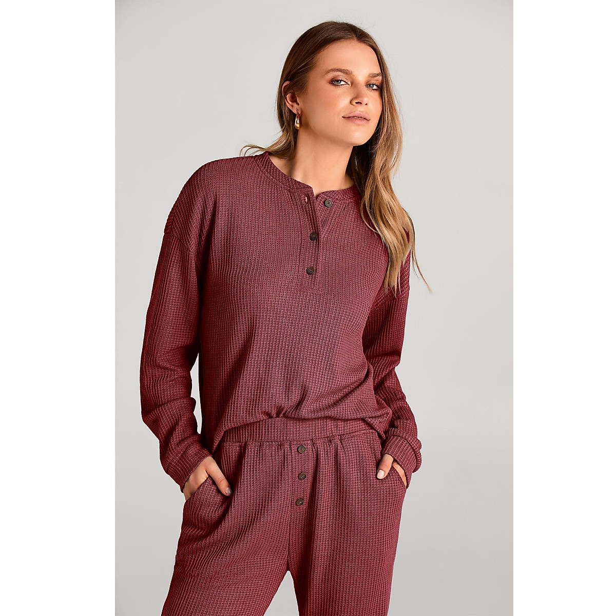 PRETTYGARDEN Women's 2 Piece Waffle Knit Lounge Outfit Long Sleeve Henley Top and Sweatpants Set Tracksuit (Wine Red,Medium)