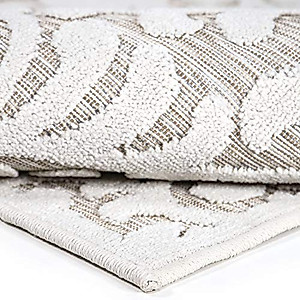 My Texas House by Orian Bluebonnets Area Rug, 3'11" x 5'5", Natural/Driftwood