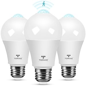 Motion Sensor Light Bulbs, 13W (100Watt Equivalent), Motion Activated Dusk to Dawn Security LED Bulb, 5000K Daylight, Energy-Efficient, for Indoor and Outdoor Lighting, Porch, Stairs, Hallway 3Pack