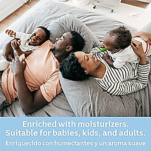 Johnson's Skin Nourishing Moisture Baby Body Wash with Vanilla & Oat Scents, Hypoallergenic & Tear Free Baby Bath Wash, Paraben-, Dye-, Sulfate & Phthalate-Free, 20.3 fl. oz