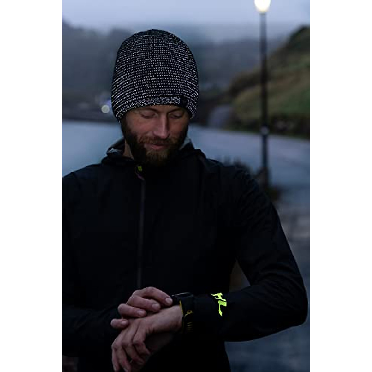 SEALSKINZ Unisex Waterproof Cold Weather Reflective Beanie, Black, Large/X-Large