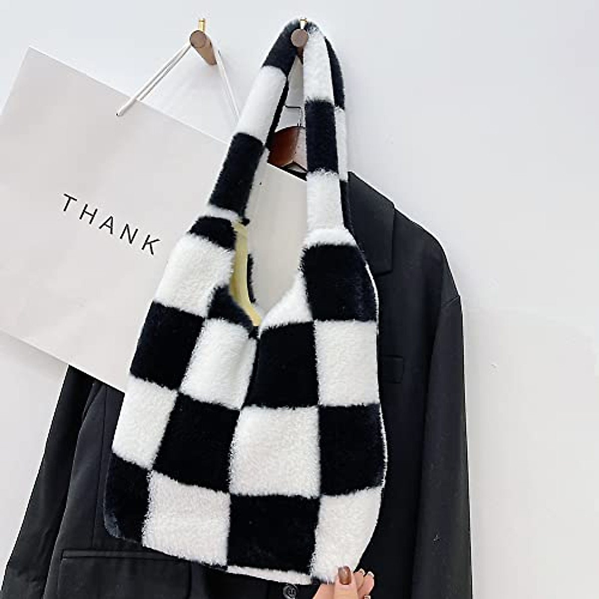 JQWSVE Fluffy Tote Bag Furry Shoulder Bag for Women Black and White Checkered Bag Large Plush Bag Fluffy Purse for Autumn and Winter