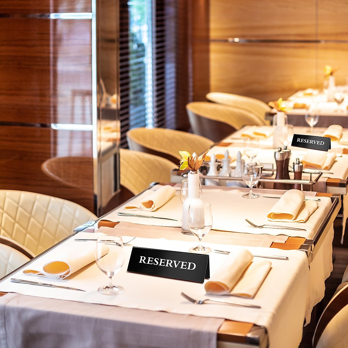 TAICHEUT 30 PCS Reserved Table Signs, Acrylic Reserved Seat Signs Double Sided Black Reserved Table Sign Reservation Table Tent Sign for Restaurants, Wedding, Meeting