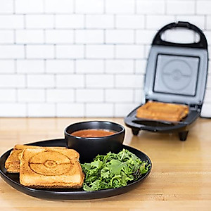 Uncanny Brands Pokemon Pokeball Single Cheese Sandwich Maker - Pokemon Kitchen Appliance