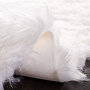 SAFAVIEH Faux Sheep Skin Collection 3' x 5' Ivory FSS235A Silken Glam 2.35-inch Thick Area Rug