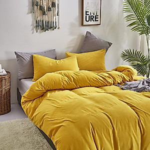 CLOTHKNOW Mustard Yellow Fluffy Comforter Set King 3Pcs Dark Yellow Velvet Bedding Comforter Sets Soft Flannel Comforter Soft Dark Yellow King Comforter Set