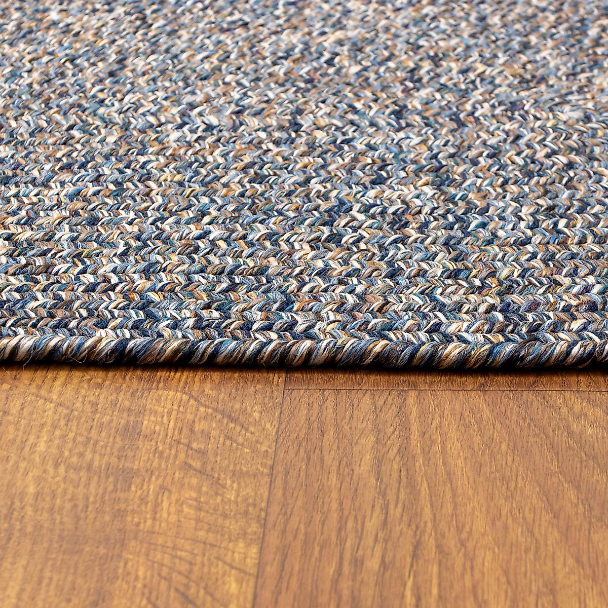 Super Area Rugs Rustic Farmhouse Living Indoor/Outdoor Reversible Braided Rug - Made in USA - Blue Mix 4' X 6' Oval