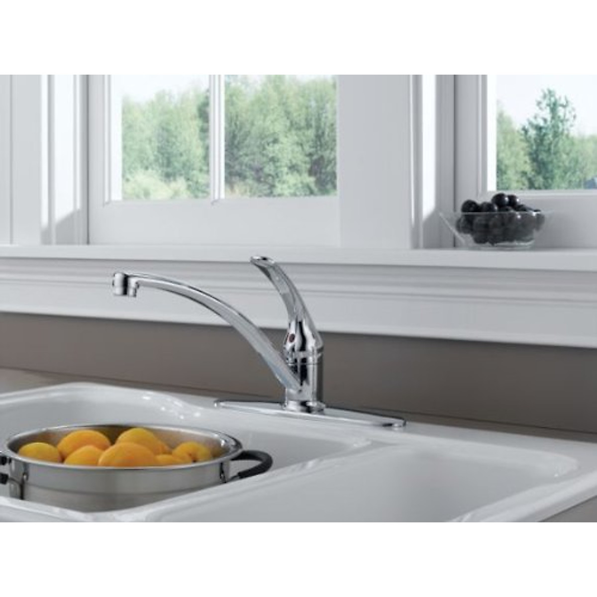 Delta Faucet Foundations Single-Handle Kitchen Sink Faucet, Chrome B1310LF