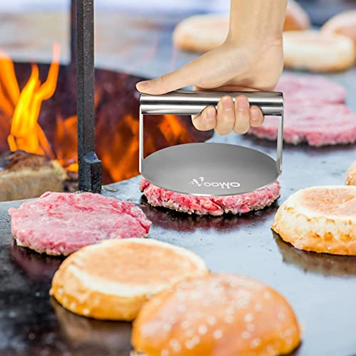 VOOWO Burger Press, 5.5inch Smash Burger Press Stainless Steel Burger Smasher, Round Bacon Press with 8 oz Condiment Squeeze Bottles, Perfect for Flat Top Griddle Grill Cooking