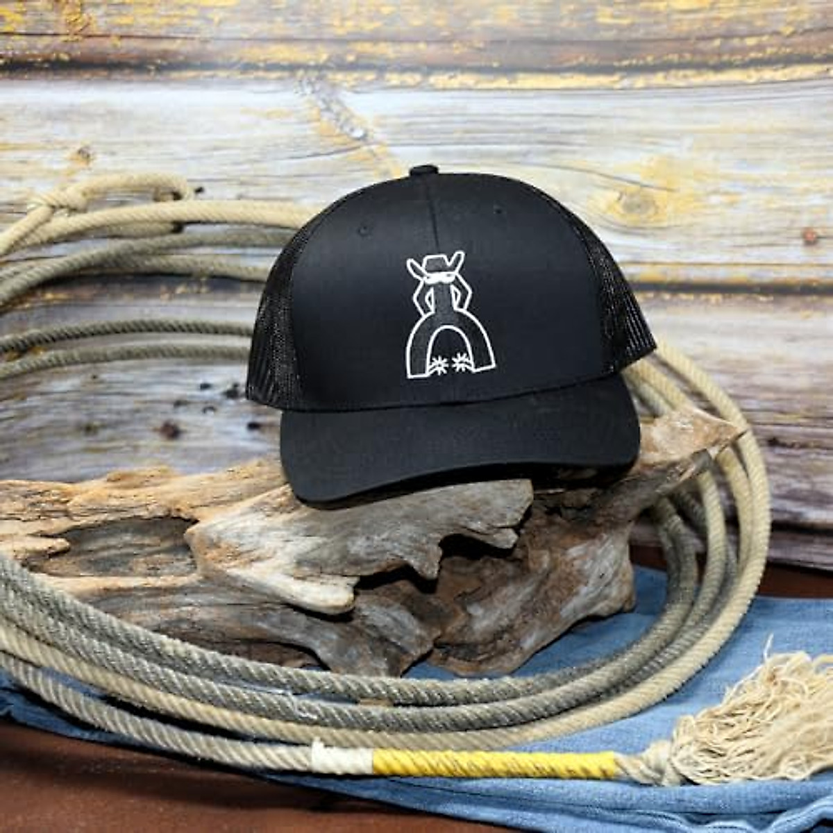 HOOEY Knox Punchy Adjustable Snapback Hat (Black/White)