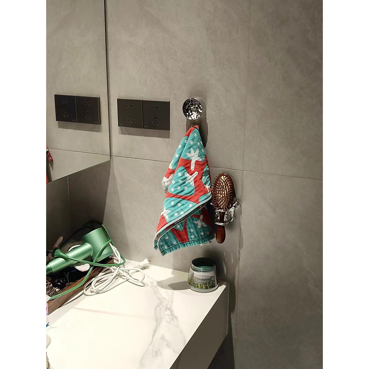 RPS-IND Rotating Vacuum Suction Cup Hooks, No Drilling No Pasting Heavy Duty Towel Shower Hanger,Removable Reusable Window Glass Door Suction Wall Holders for Bathroom Kitchen Bedroom Travel,2 pcs