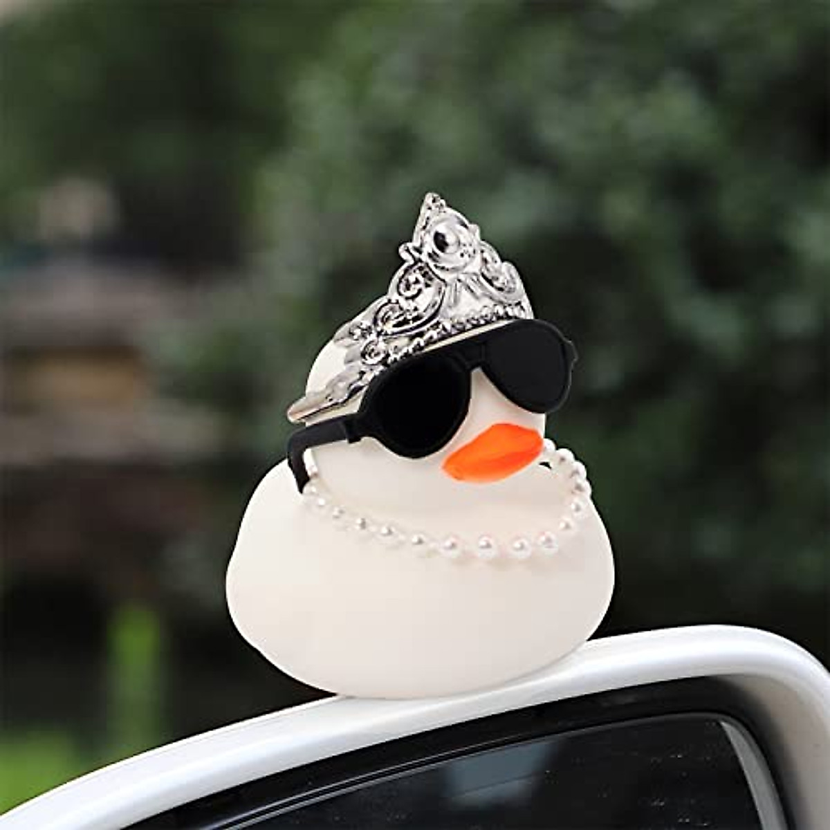 wonuu Princess&Prince Duck - Cute Car Accessories, Rubber Duck, Car Decor, Dashboard Decorations, King&Queen Duck for Car Ornaments Bath Time Birthday Gifts Wedding Party Supplies, White Queen Pearl