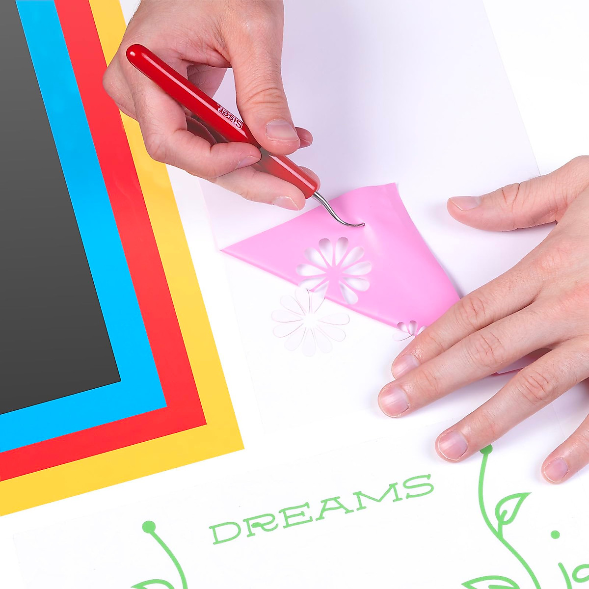 Siser EasyWeed Heat Transfer Vinyl 11.8" x 5ft Roll (Vegas Gold) - - Compatible with Siser, Cricut, Silhouette and Other Craft/Professional Cutters - CPSIA Certified