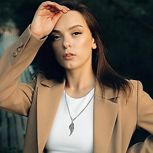 LOOVE Angel Wing Necklace for Women Sterling Silver Guardian Angel Necklace Wing Pendant Charm Angel Jewelry Women