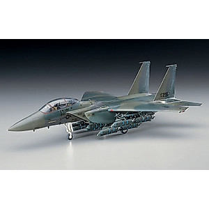 Hasegawa 1:72 Scale F-15E Strike Eagle Model Kit