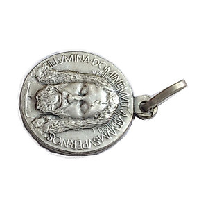 I G J The Holy Face of Christ Medal