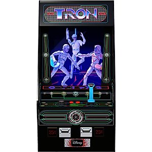 Diamond Select Toys Tron Deluxe Action Figure Set