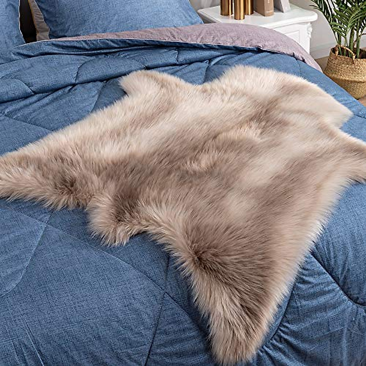 Carvapet Soft Fur Rugs Fake Reindeer Hide Area Rug Fluffy Faux Fur Carpet for Bedroom Floor Mat Home Decorative Throw Rug for Living Room, 3ft x 3ft, Brown